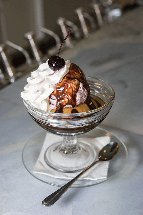These Spectacular Sundaes Revive the Romance of Ice Cream - Seattle ...